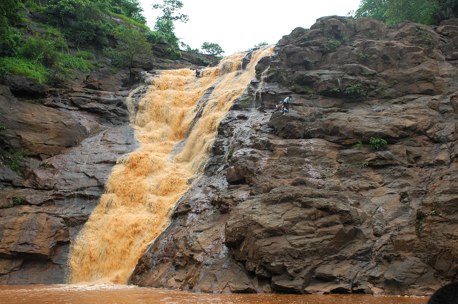 Top 10 must visit waterfalls of Gujarat – Banjaran Foodie