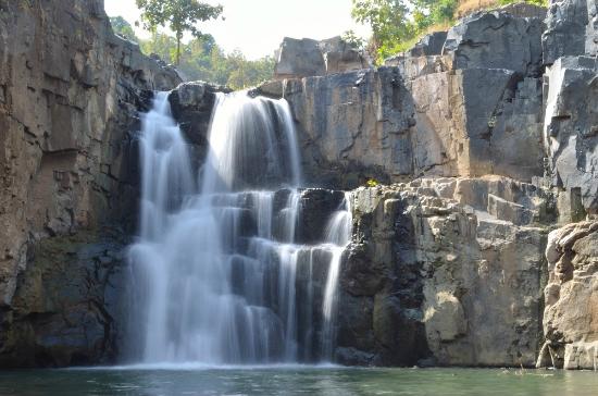 Top 10 must visit waterfalls of Gujarat – Banjaran Foodie